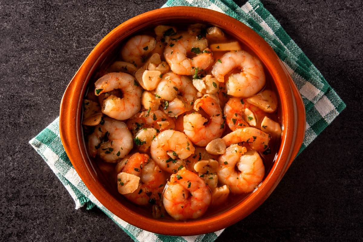 The Best Argentine Shrimp with Linguine – Food and Cocktail